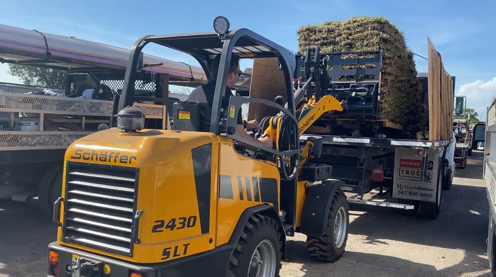 Equip Expo 2024 - Say hello to DFD Loaders